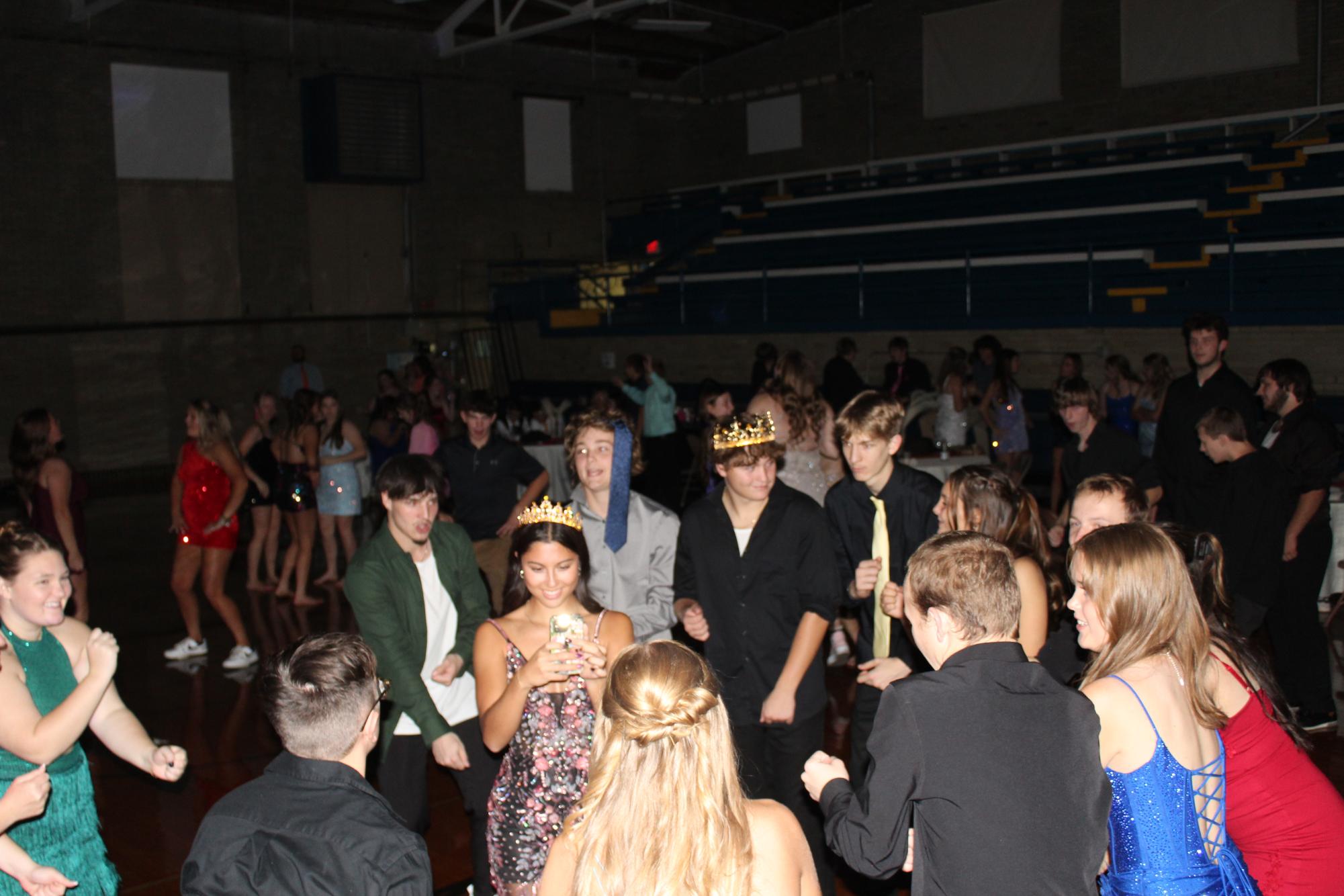 Hoco Dance – Pioneer Pages